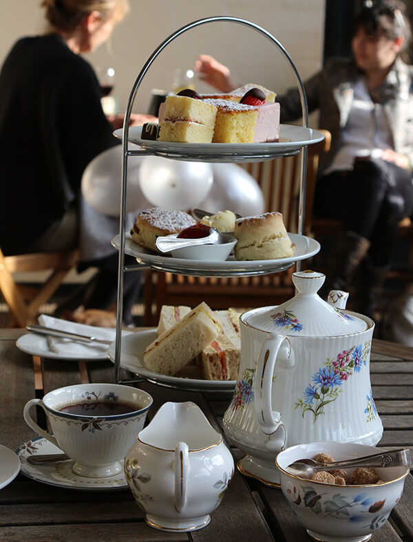 Eating in Winchcombe - The White Hart Inn, Winchcombe